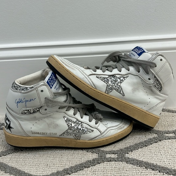 Golden Goose | Shoes | Golden Goose Womens Skystar With Signature On ...